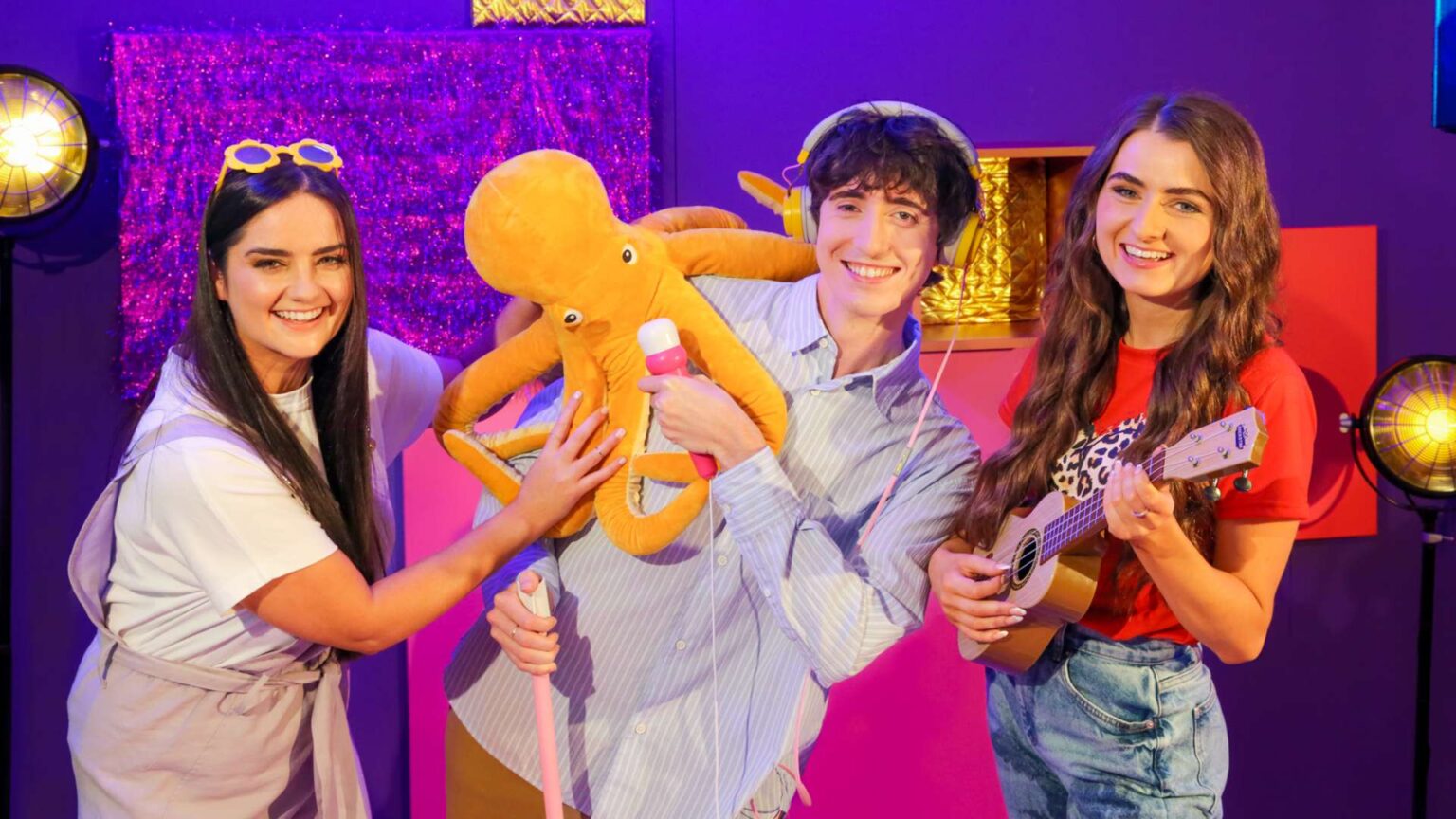 TG4 | Cúla4, First Ever Irish Language Children’s Channel Launched ...