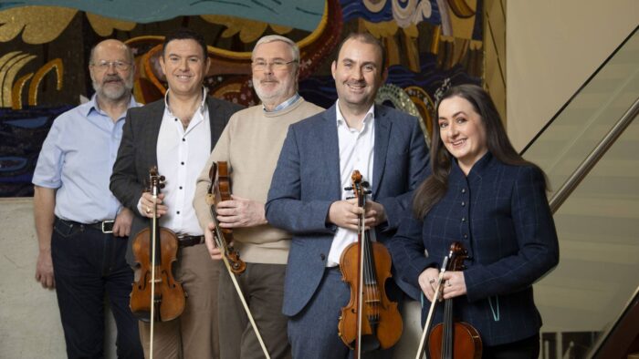 TG4 | TG4 Invites Public Nominations for An Gradam Comaoine / The ...